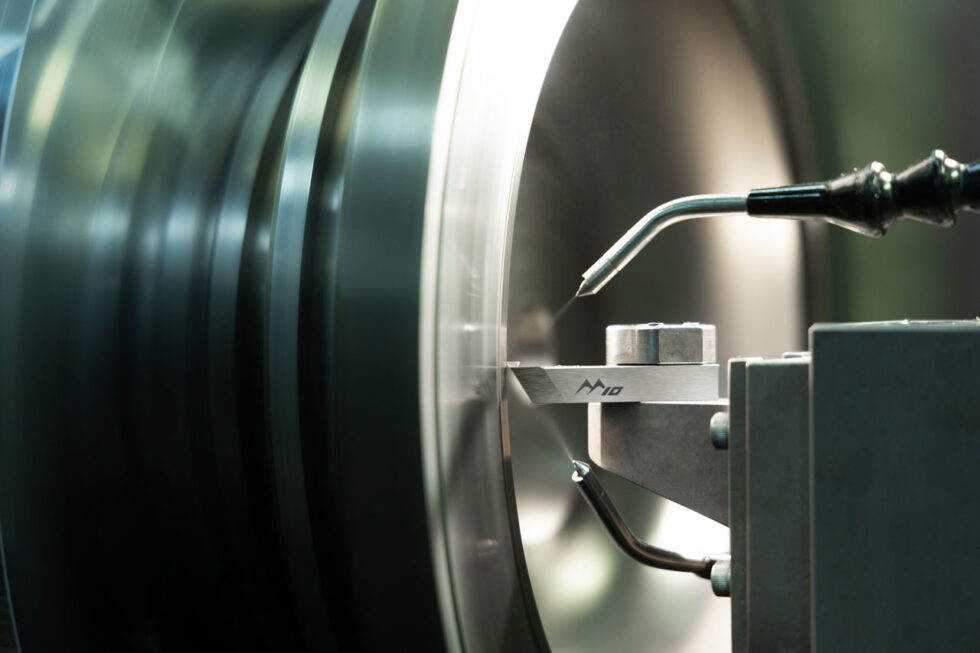 World-class optics makes its home in New Hampshire | AmeriCOM